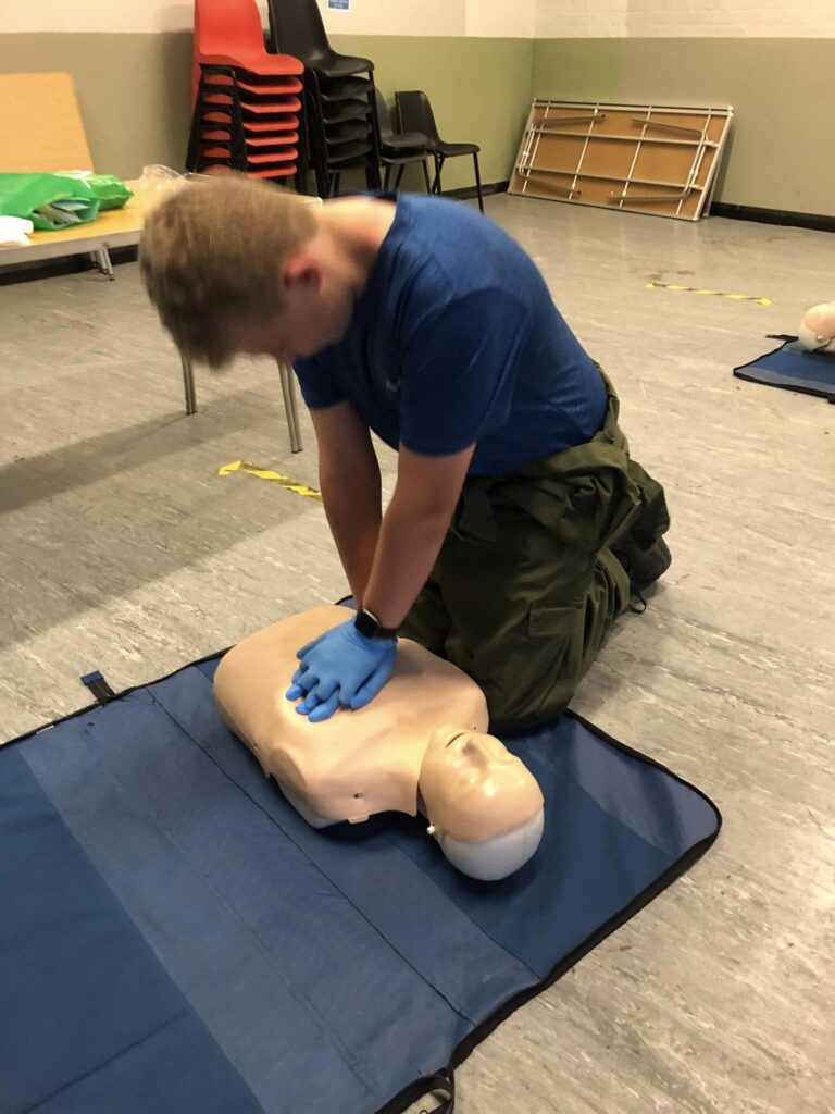 Cadets learn essential first aid skills | Thames Valley Wing